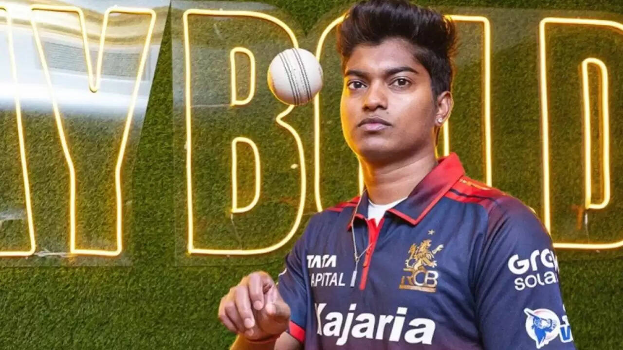 Pooja Vastrakar Rejoins RCB After Injury, Boost Ahead of WPL 2026 Playoffs