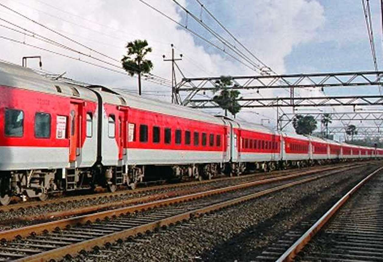 Indore-Udaipur-Indore Express train service will be operated with LHB rack