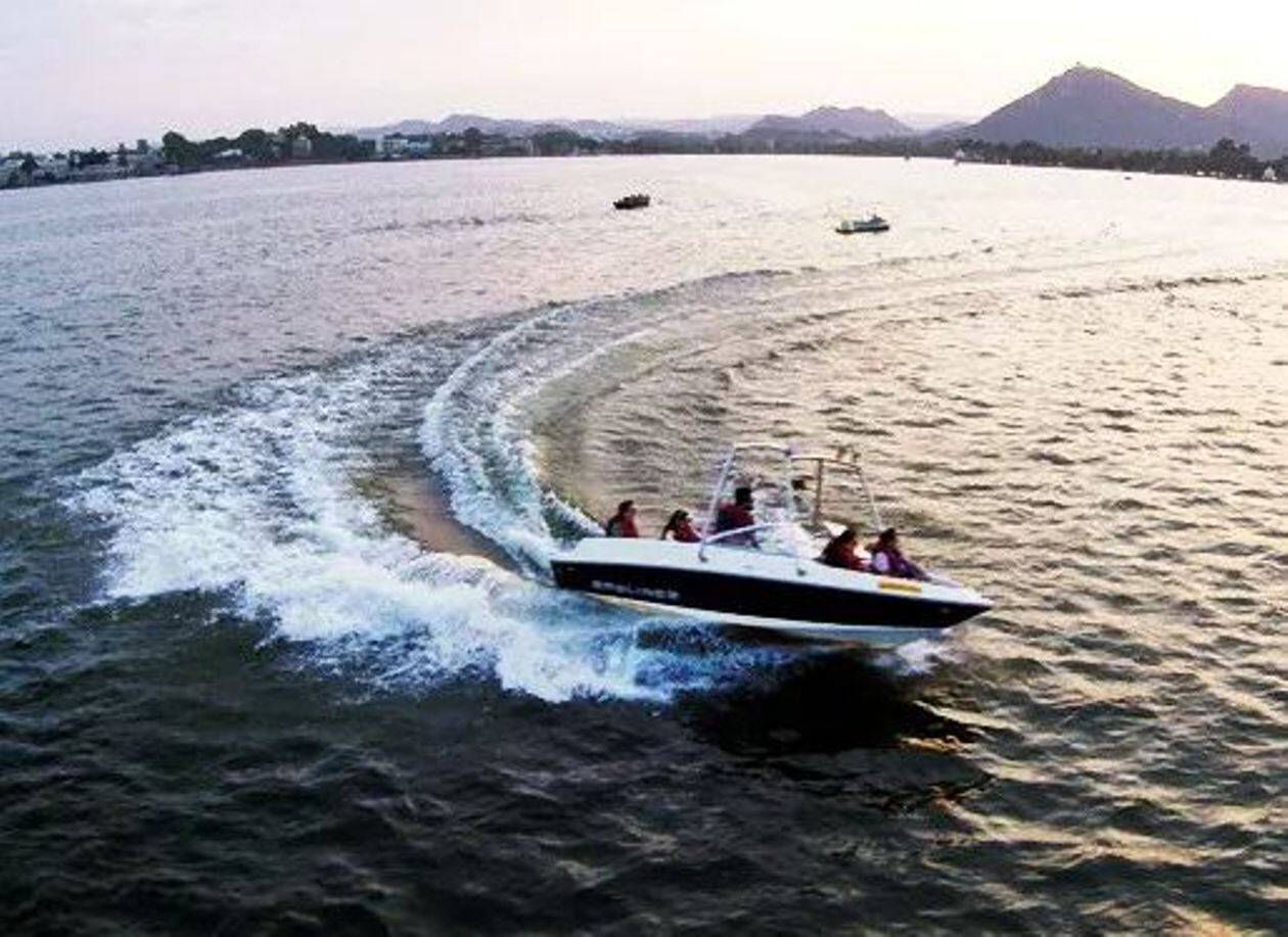 Udaipur: District Collector mandates eco-friendly boats, phases out ...