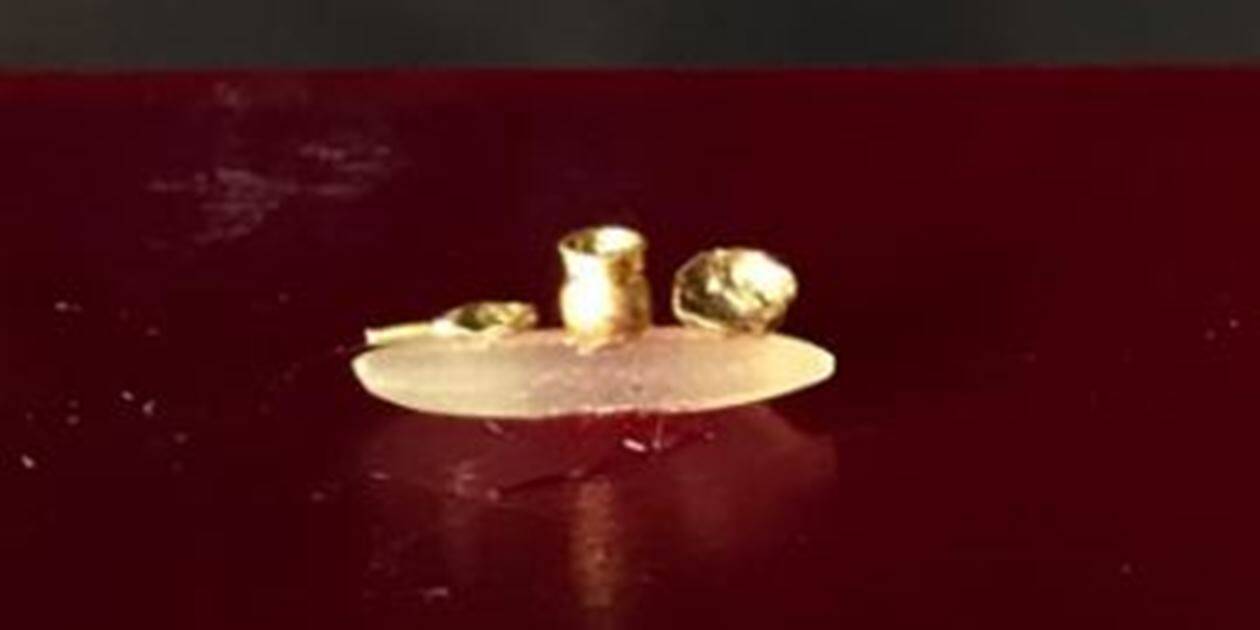 Iqbal Sakka made a 1mm gold spoon